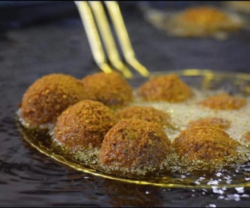 THE FALAFEL GUYS - Updated December 2025 - 17 Photos - 1000 Exhibition ...