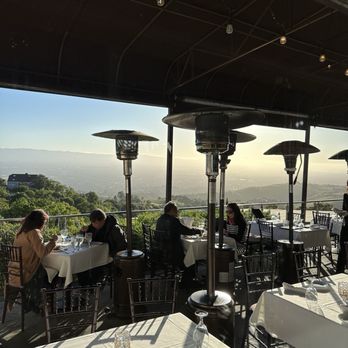 THE GRANDVIEW RESTAURANT - Updated June 2024 - 4407 Photos & 2010 ...