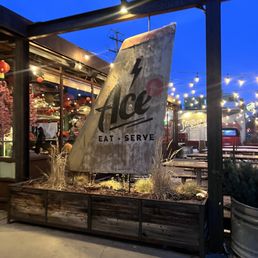 ACE EAT SERVE - Updated June 2026 - 1041 Photos & 1071 Reviews - 501 E ...
