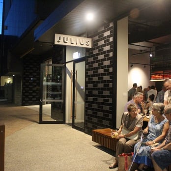 JULIUS PIZZERIA - Updated October 2024 - 57 Photos & 25 Reviews - 77-79 ...