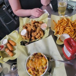 LENGTHWISE BREWING COMPANY - Updated October 2025 - 733 Photos & 646 ...