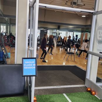 FITNESS 19 - Updated August 2024 - 161 Photos & 565 Reviews - 706 East ...