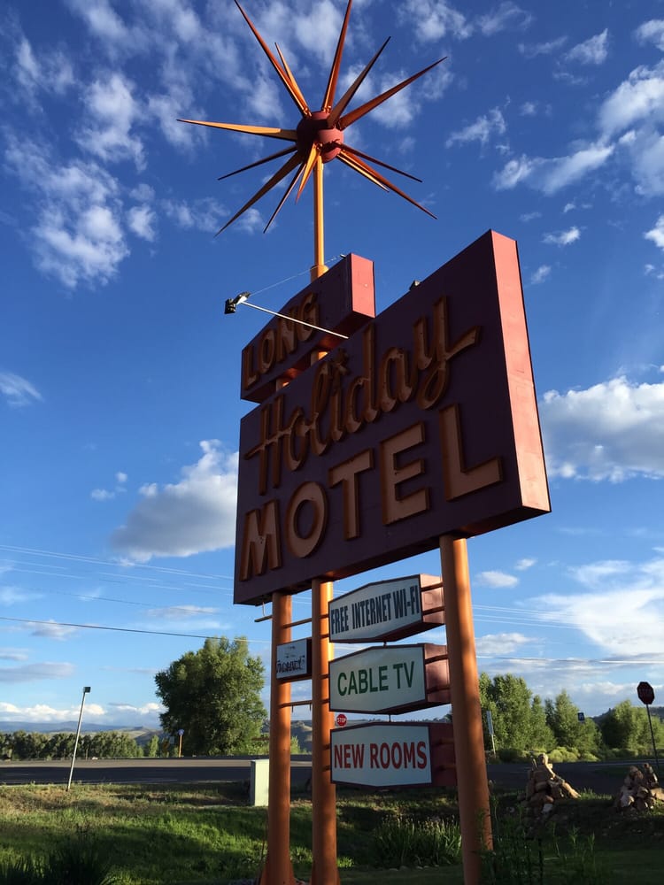 LONG HOLIDAY MOTEL - Updated April 2024 - 14 Reviews - 1198 W US ...