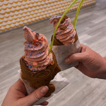 TAKI TACO ICE CREAM SHOP - Updated December 2025 - 34 Photos & 31 ...