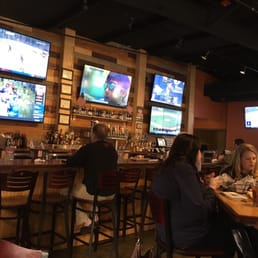AUGUSTA’S SPORTS GRILL - Updated April 2025 - 48 Photos & 86 Reviews ...