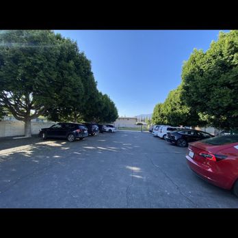 HEIDAR BABA - Updated August 2025 - 604 Photos & 732 Reviews - 1511 E ...