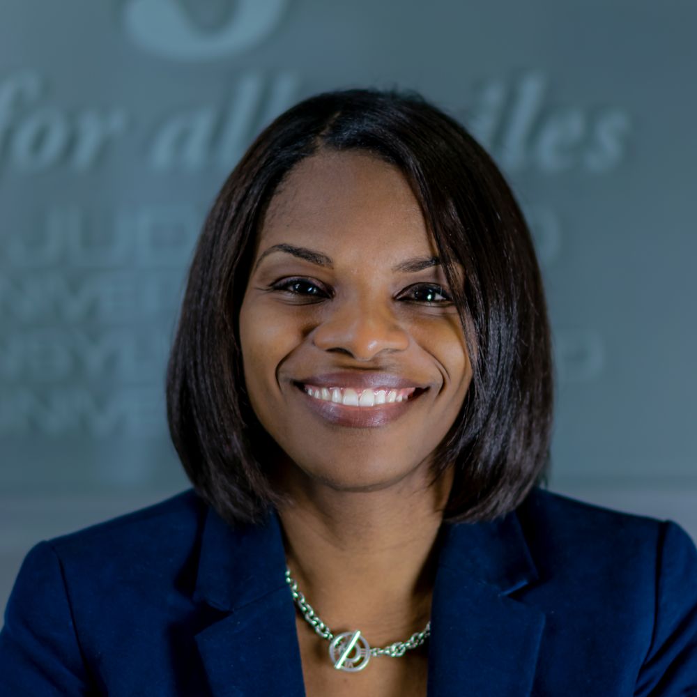 Susan Oates's Instagram, Twitter & Facebook on IDCrawl