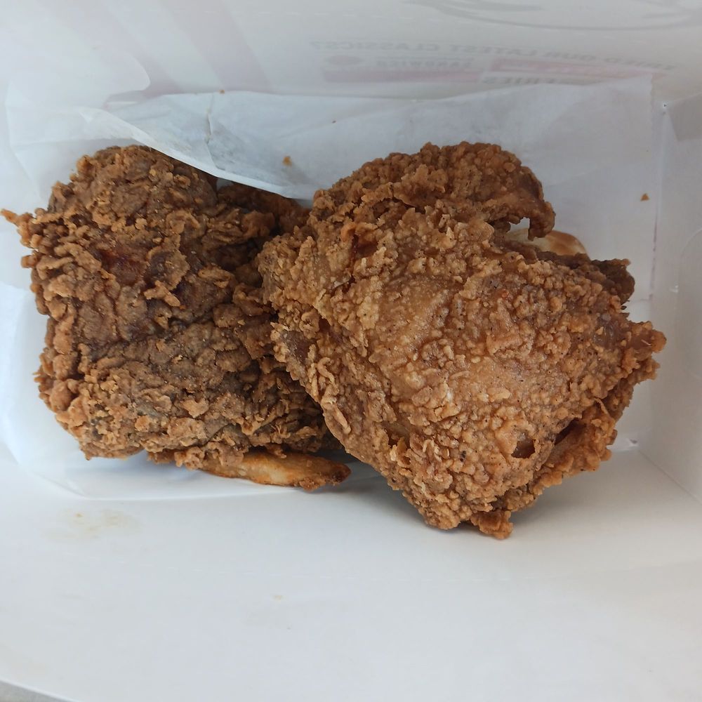 KFC - Updated October 2025 - 12 Photos & 43 Reviews - 7710 Wise Ave ...