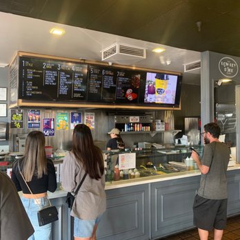 THE LOW-KEY POKE JOINT - Updated March 2025 - 1138 Photos & 1607 ...