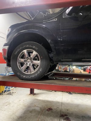 BILL COLLINS FORD LINCOLN - Updated December 2025 - 84 Photos & 135 ...