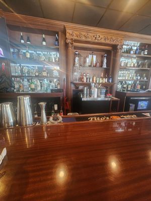 SASSY BLEU - Updated October 2025 - 25 Photos & 26 Reviews - 496 E High ...