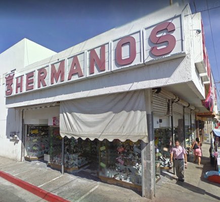 3 HERMANOS - Updated December 2025 - Calle José Ma. Morelos y Pavón 313 ...