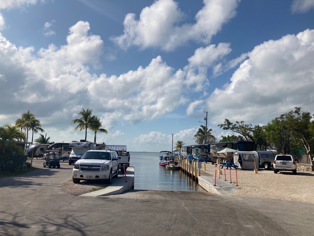 KINGS KAMP RV PARK AND MARINA - Updated March 2025 - 82 Photos & 27 ...