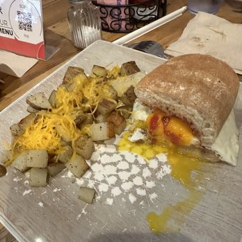 CRICKLES AND CO - Updated October 2024 - 750 Photos & 572 Reviews ...