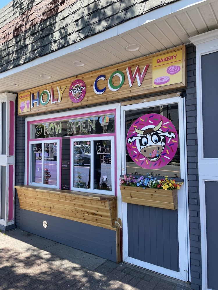 HOLY COW ICE CREAM CAFE - Updated June 2025 - 13 Photos & 22 Reviews ...