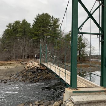 WIGGLY BRIDGE - Updated August 2025 - 84 Photos & 24 Reviews - 30 Lilac ...