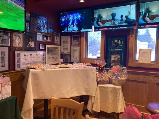 BILLY’S SPORTSBAR - Updated December 2025 - 60 Photos & 123 Reviews ...