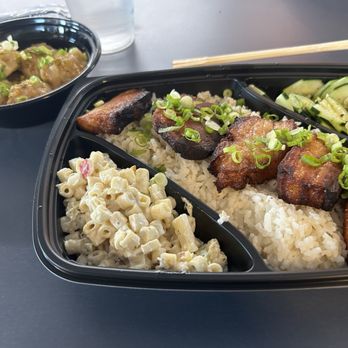 ISLAND STYLE FOOD & BBQ - Updated August 2024 - 54 Photos & 31 Reviews ...