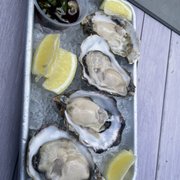 TRUFFLE POKÉ BAR - 332 Photos & 123 Reviews - Poke - 101 Oyster Point ...