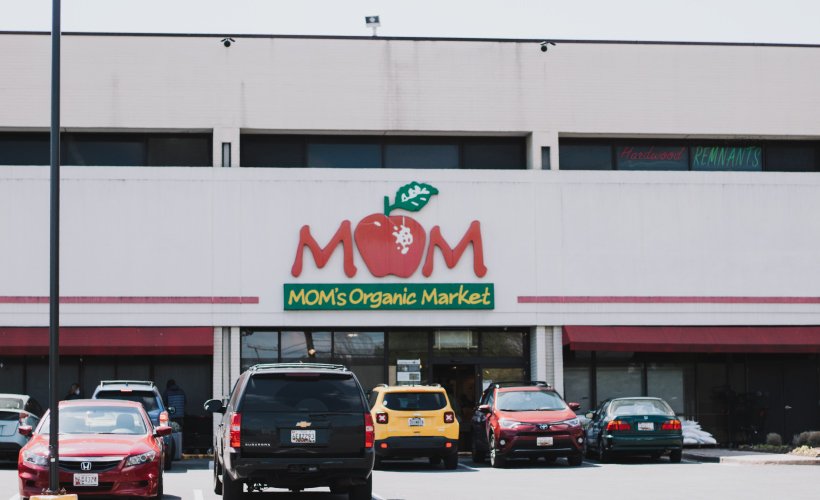 MOM’S ORGANIC MARKET - Updated June 2026 - 113 Photos & 236 Reviews ...