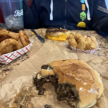 MIHM’S CHARCOAL GRILL - Updated January 2026 - 86 Photos & 154 Reviews ...