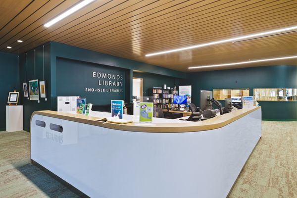 EDMONDS LIBRARY - Updated October 2025 - 69 Photos & 27 Reviews - 650 ...