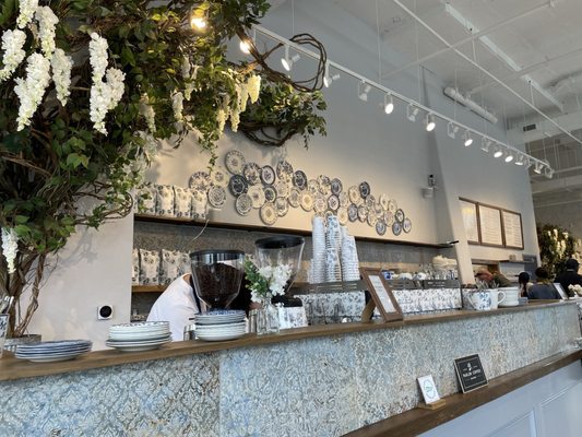 MAMAN - Updated September 2024 - 97 Photos & 36 Reviews - 141 N St SE ...