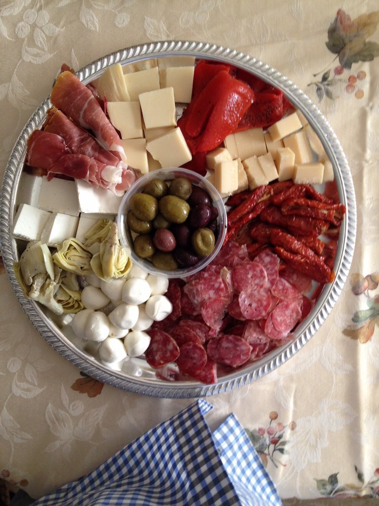 BELLA ROMA GOURMET DELI & CATERING - 22 Photos & 25 Reviews - 443 Lake ...