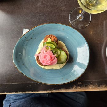 KB - Updated January 2026 - 153 Photos & 118 Reviews - 120 Brock Street ...