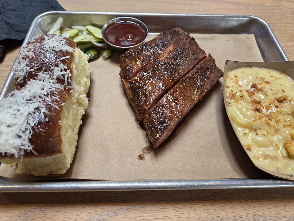 HEADS AND TAILS BARBECUE - Updated September 2025 - 257 Photos & 161 ...