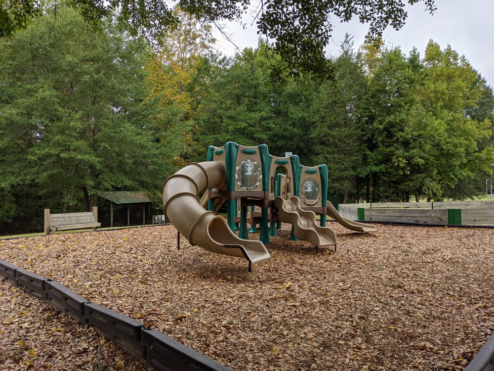 CLOVER COMMUNITY PARK - Updated October 2025 - 11 Photos - 256 ...