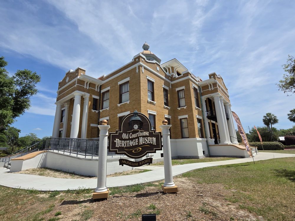 THE OLD COURTHOUSE HERTITAGE MUSEUM - Updated April 2025 - 1 Courthouse ...