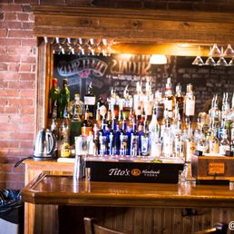 THREE SHEETS - Updated July 2025 - 150 Photos & 133 Reviews - 372 Elm ...