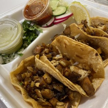 EL POLLO FELIZ - Updated October 2025 - 71 Photos & 89 Reviews - 2031 ...