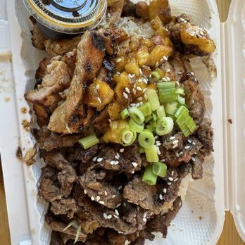 MADD CHICKEN - Updated December 2025 - 36 Photos & 53 Reviews - 1520 N ...