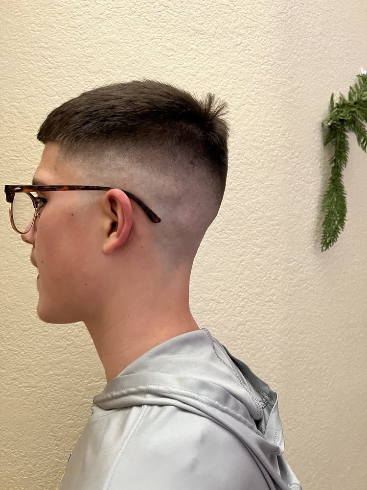 THE FADE ROOM - Updated August 2025 - 20 Photos & 29 Reviews - 5030 ...