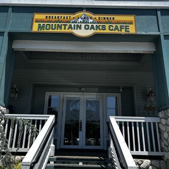 MOUNTAIN OAKS CAFE - Updated September 2024 - 156 Photos & 120 Reviews ...