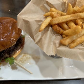 BONFIRE BURGERS & BOURBON - Updated January 2025 - 54 Photos & 42 ...