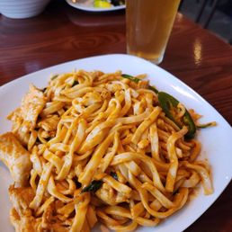 DRAGON ROUGE BISTRO ALAMEDA - Updated December 2025 - 1346 Photos ...