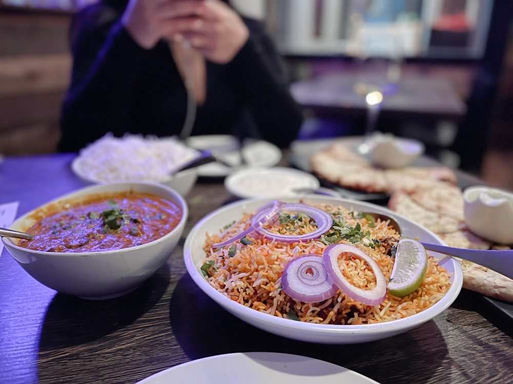 THANAL INDIAN TAVERN - 335 Photos & 269 Reviews - Indian - 1939 Arch St ...