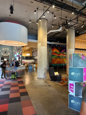 ALOFT DALLAS DOWNTOWN - 233 Photos & 220 Reviews - 1033 Young St ...