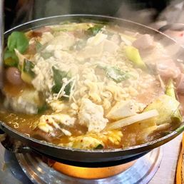 POCHA 32 - Updated December 2025 - 2814 Photos & 1808 Reviews - 15 W ...