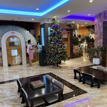 THE SPA CLUB - Updated January 2026 - 240 Photos & 140 Reviews - 22 W ...