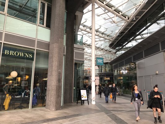 CARDINAL PLACE - Updated October 2025 - 11 Photos - 76-98 Victoria ...