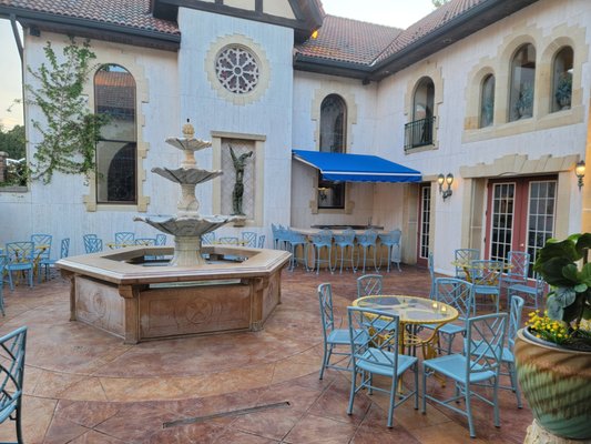 GOLDEN MAST INN - Updated April 2025 - 152 Photos & 152 Reviews - W349 ...