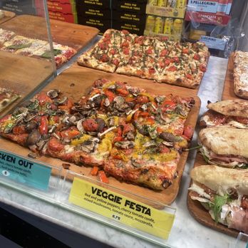 UNREGULAR PIZZA - Updated April 2024 - 557 Photos & 270 Reviews - 135 ...