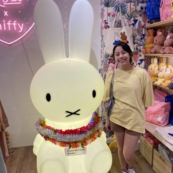 KIRA X MIFFY - Updated November 2024 - 157 Photos & 25 Reviews - 2233 Kalakaua Ave, Honolulu ...