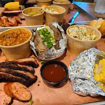 TEN50 BBQ - Updated April 2025 - 1221 Photos & 1176 Reviews - 1050 N ...