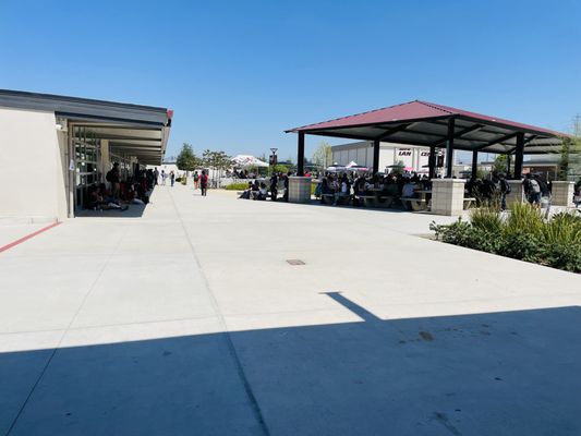 DALE JUNIOR HIGH SCHOOL - Updated January 2026 - 13 Reviews - 900 S ...