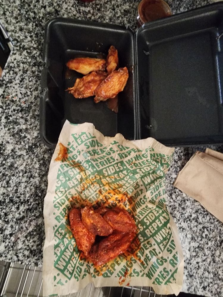 WINGSTOP - Updated January 2026 - 15 Reviews - 4345 Keith St NW ...